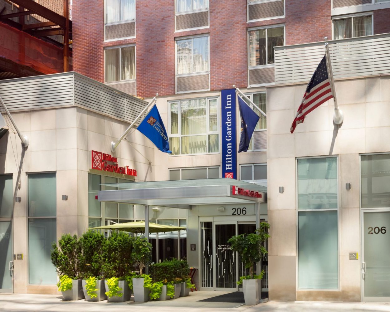 Premier Hotel Spotlight: Hilton Garden Inn New York/Manhattan-Midtown ...