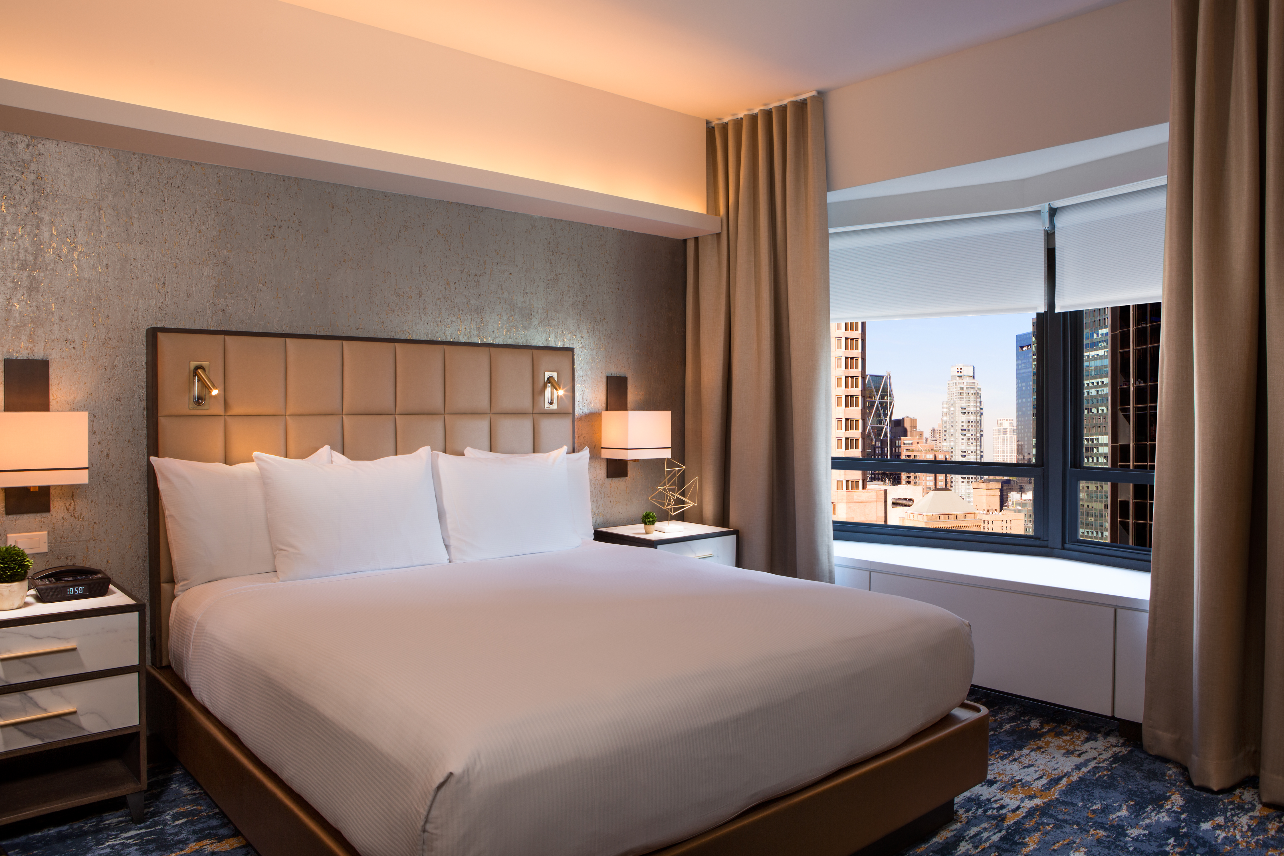 New York Hilton Midtown | Kleinfeld Hotel Blocks